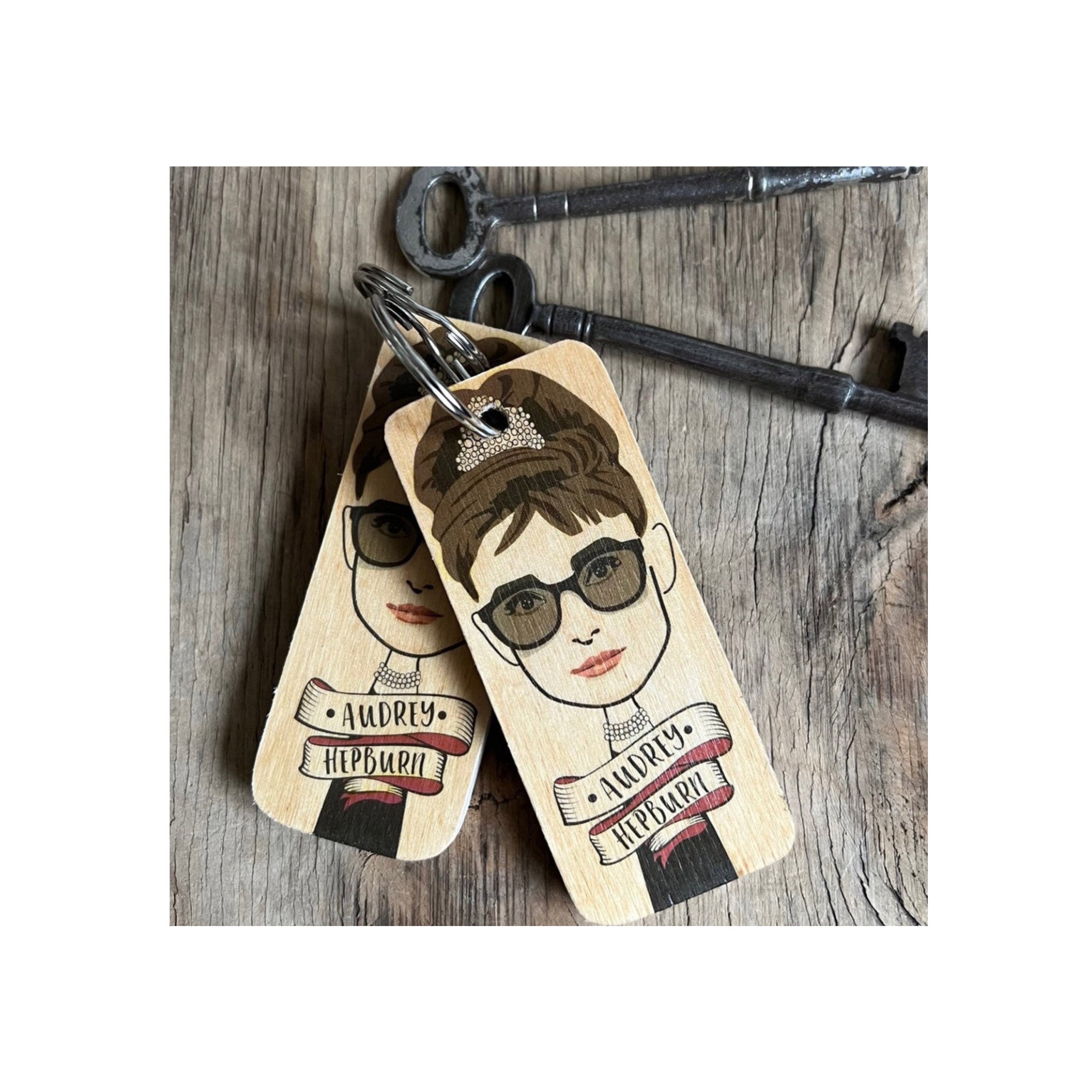 Audrey Hepburn Wooden Keyring – Leicester Gallery Shop